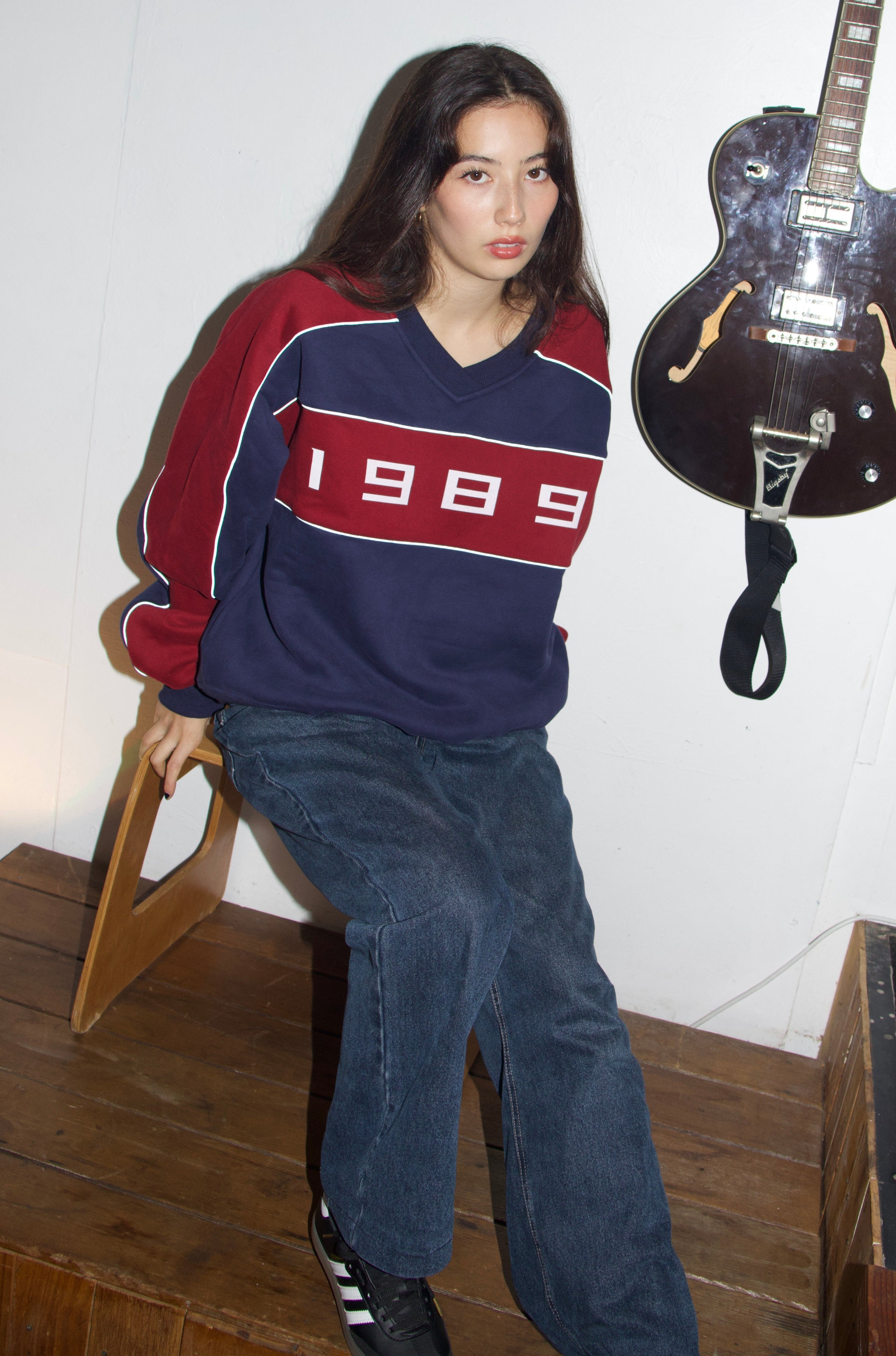 SCG MADE | '1989' Retro Style V-neck Oversized Jumper – SCG_COLLECTIONS